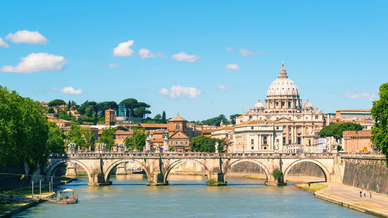 Discover the location of San Pietro Boutique Rooms in Rome