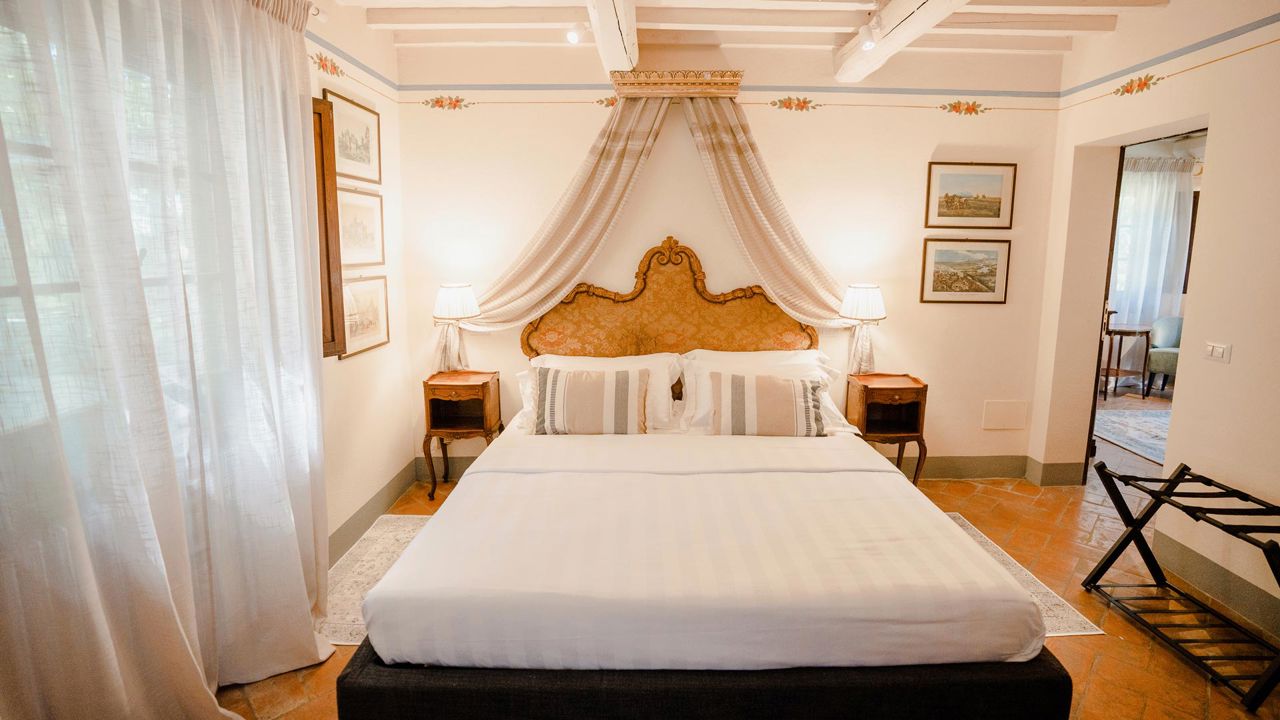 Prenota la Suite di Equo Suites & Apartments sul Lago Trasimeno