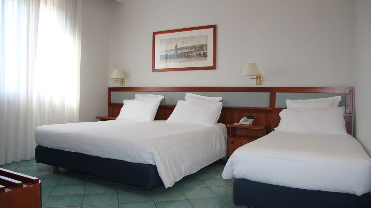 Book a Dependance at Hotel Marad in the Gulf of Naples