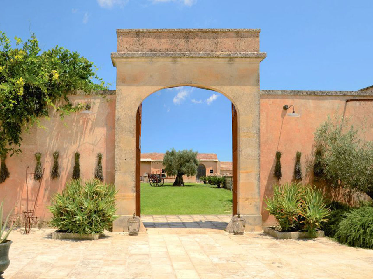 Sito ufficiale Naturalis Bio Resort vicino Lecce Salento | Prenota ora