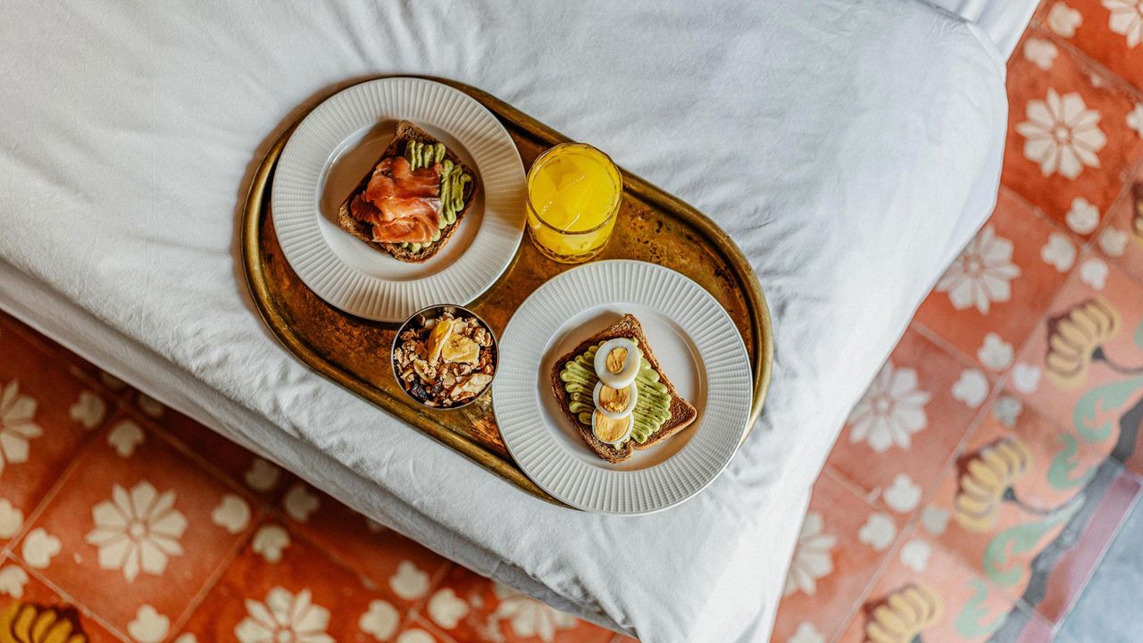 Choose Palazzo Presta, hotel with breakfast in Apulia