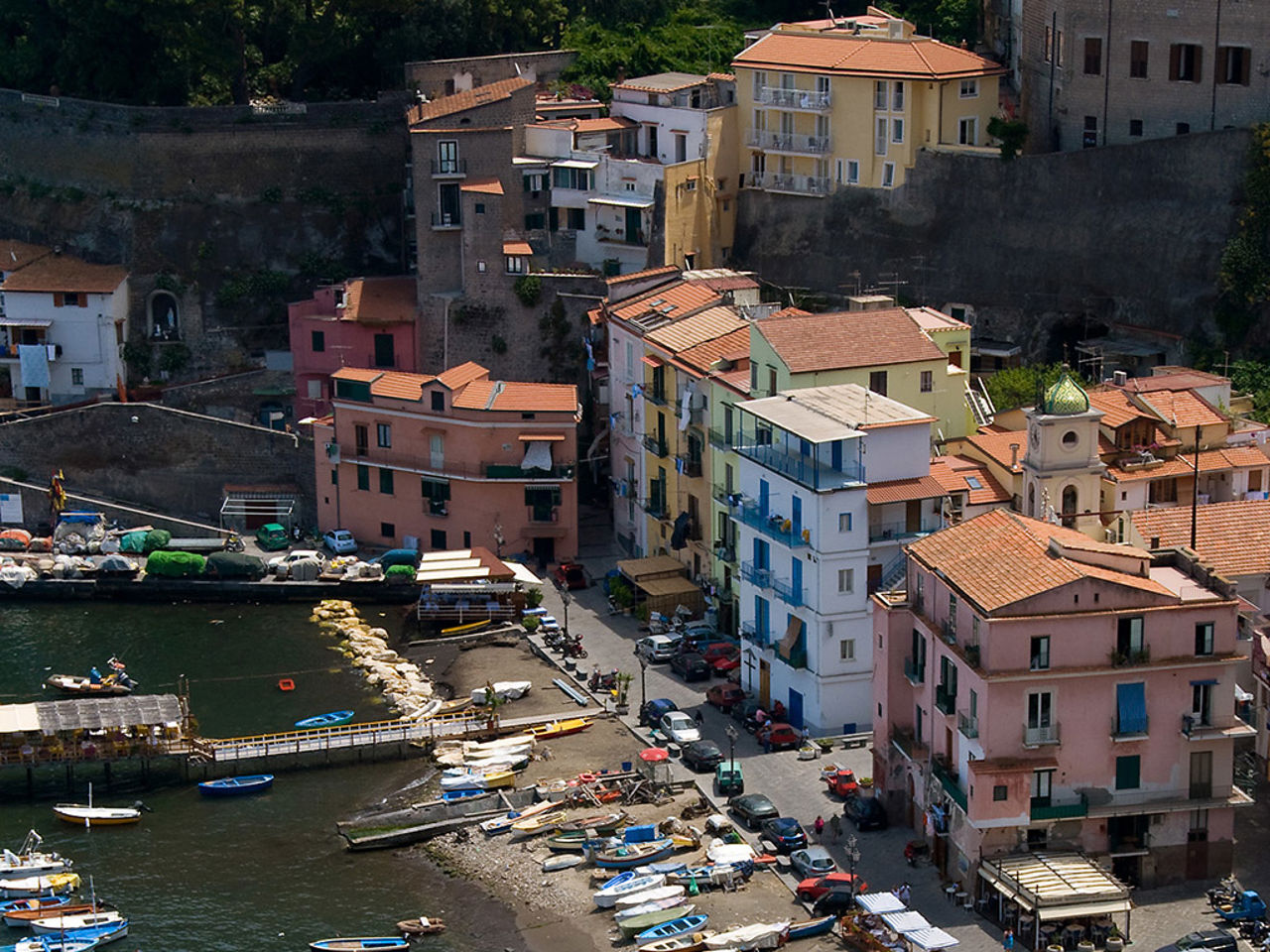 Official website of Coltur Suites in Sorrento | Book and stay now