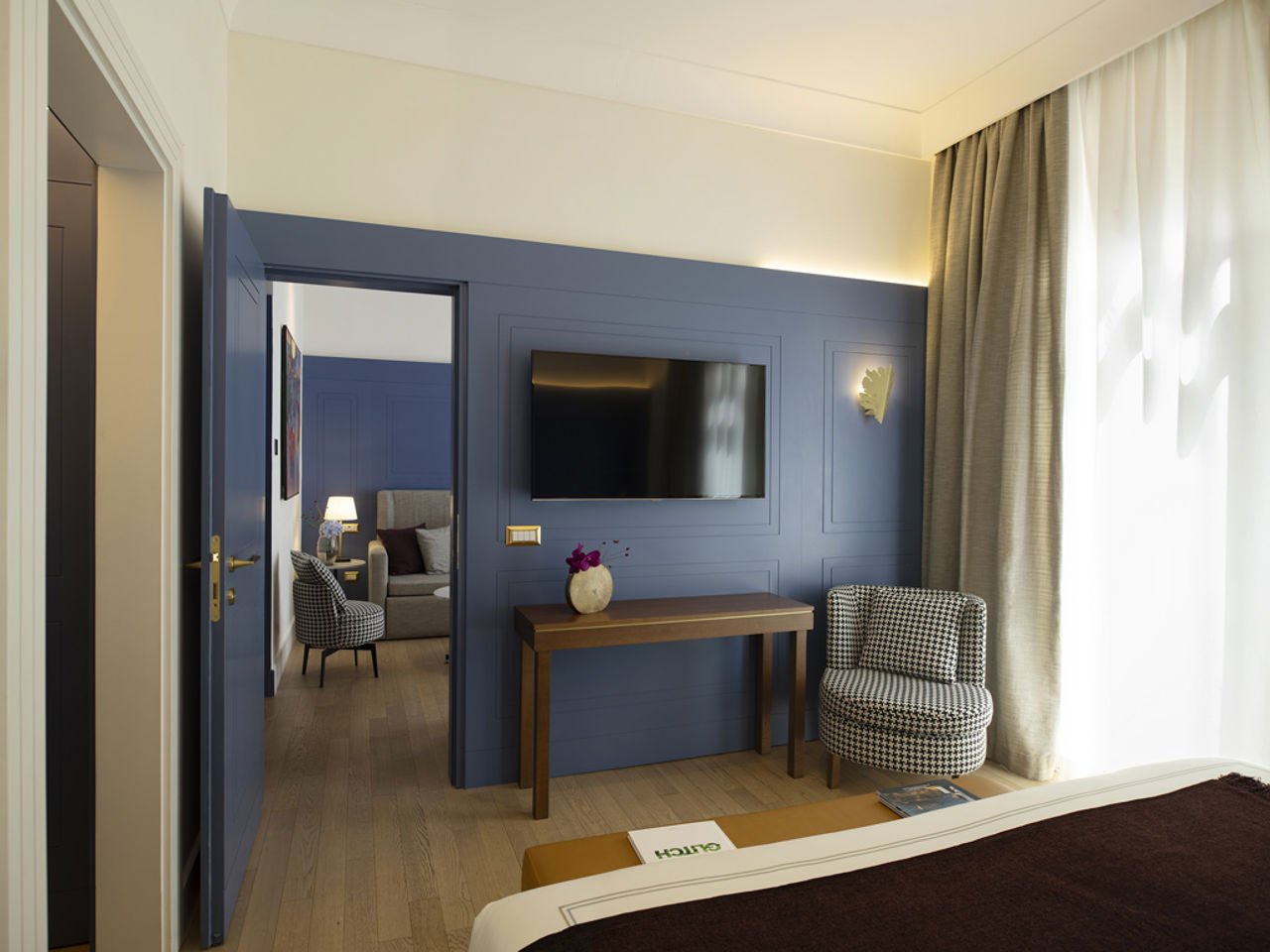 Book the Mansion Suite at Elizabeth Unique Hotel in Rome