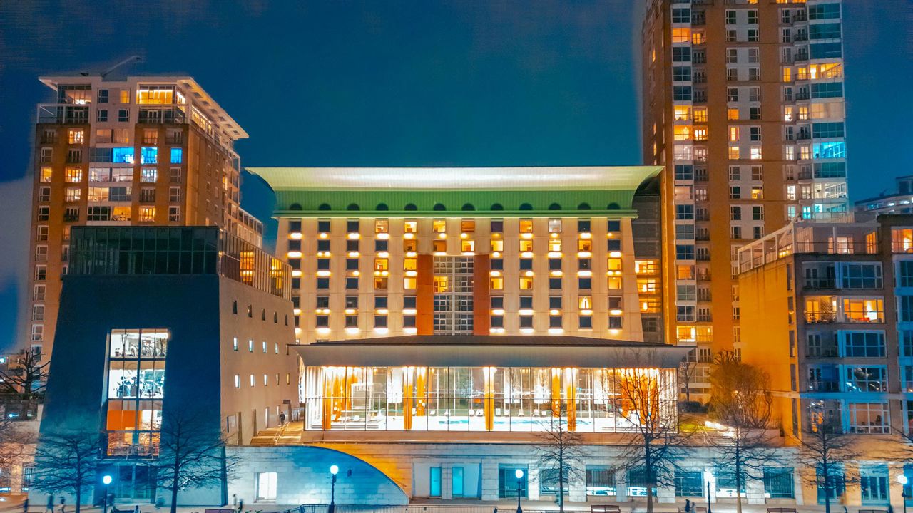 Official website of Canary Riverside Plaza Hotel in London | Book now