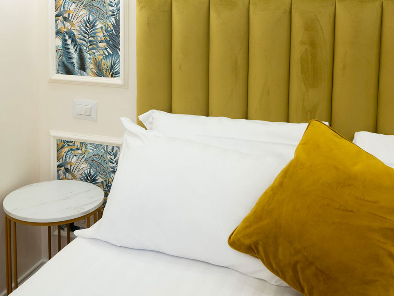 Official website of Domus Laurina in Rome | Book and stay now