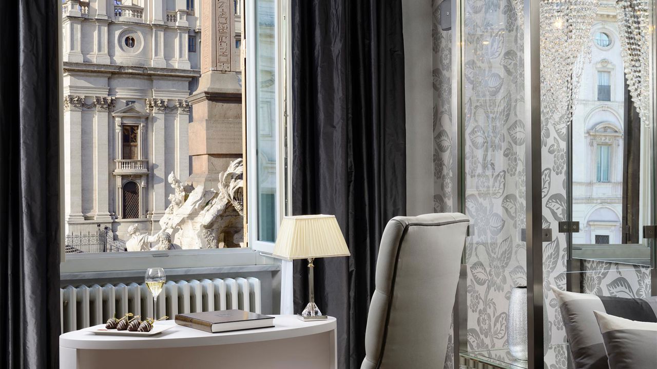 Discover the exclusive services at Lifestyle Suites Rome