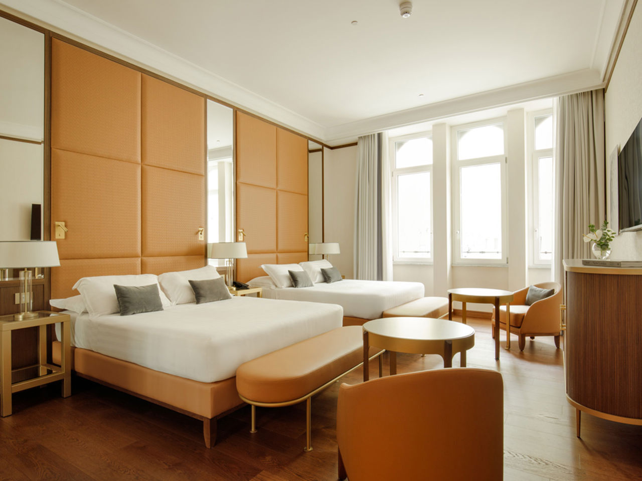 Omnia Deluxe Double Queen Rooms at Hotel Imperiale Rome