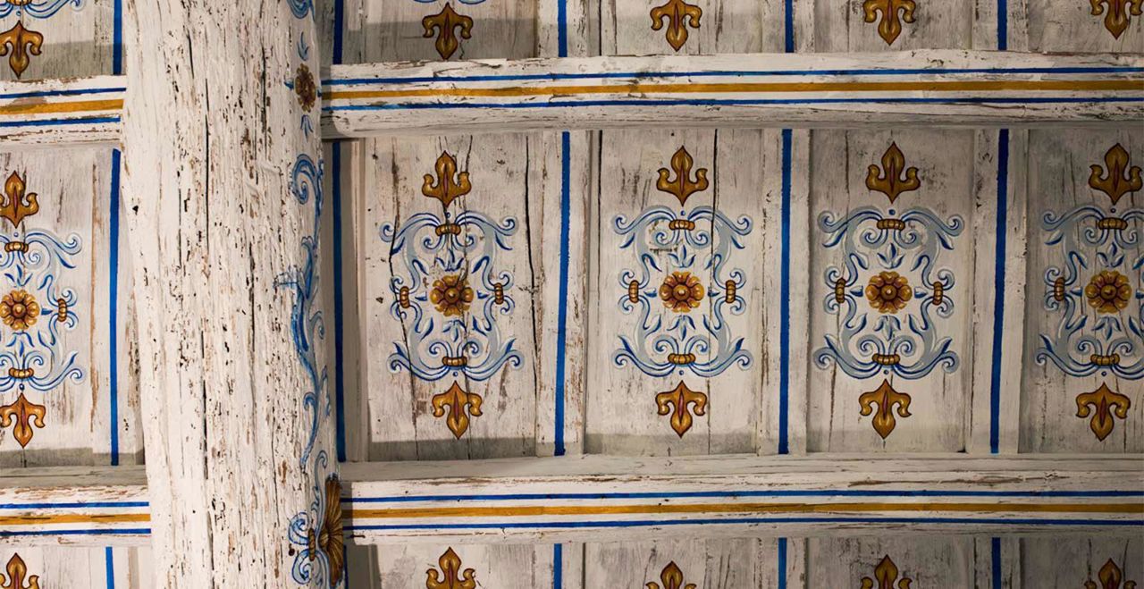 Browse the gallery of Palazzo Caruso in Rome