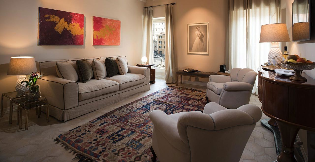 Suite panoramic view of Palazzo Caruso in Rome