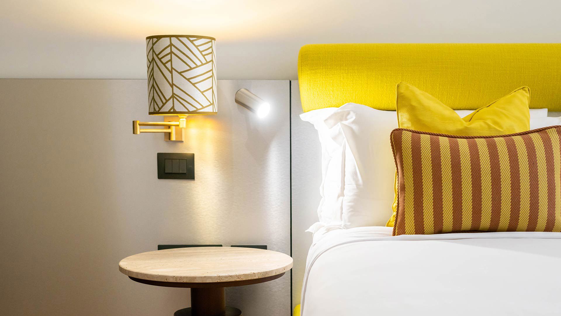 Discover the rooms and suites at The Couper Umiltà in Rome