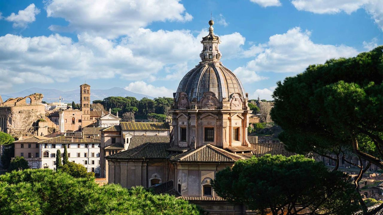 Explore the surroundings with The Couper Umiltà in Rome