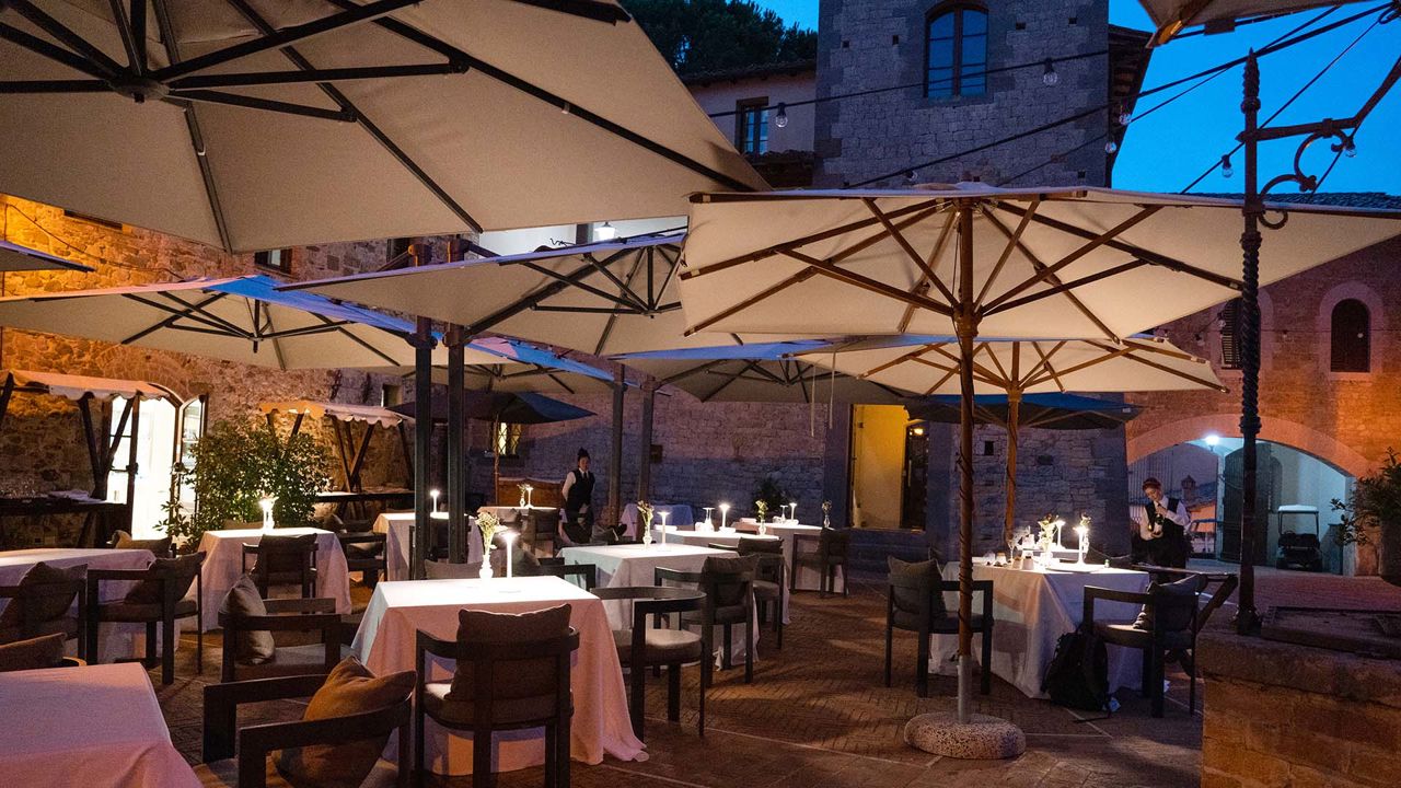 Contrada is Castel Monastero’s Michelin-star restaurant: reserve a Table!